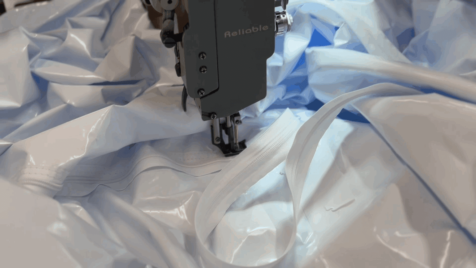 FeatureFit: Zipper Door Access in Protective Covers—Benefits, Placement ...